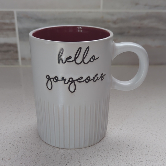 Sheffield Home | Dining | Sheffield Home White And Red Mug With Ribbed ...